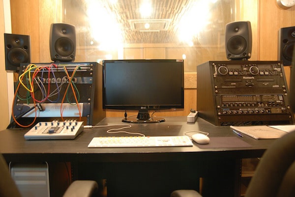 The Cheap Home Recording Studio: Is It Possible?